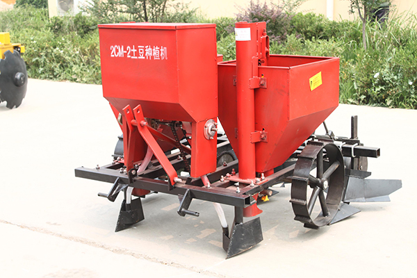 Potato planter with fertilizing, potato seeder sweet potato planting ...